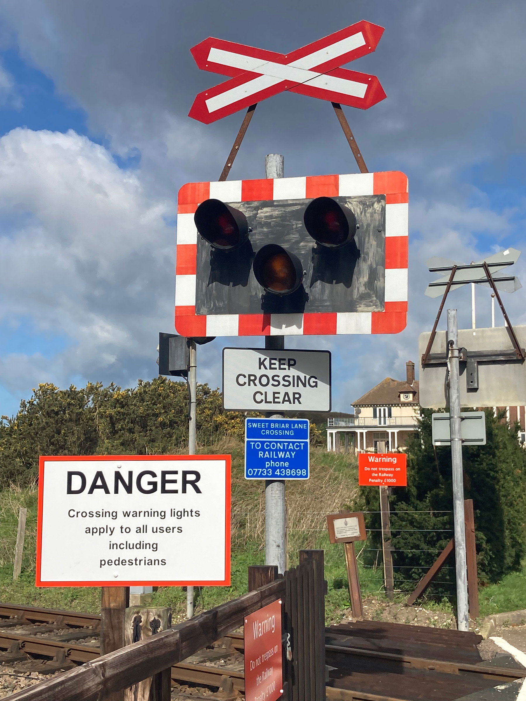 Heritage Railway Issues Reminder on Crossing Safety – North Norfolk Railway